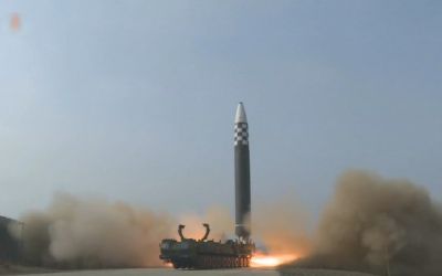 북, ICBM 1발 발사…"1만 5천km 이상 날아갈 것" : ZUM 뉴스