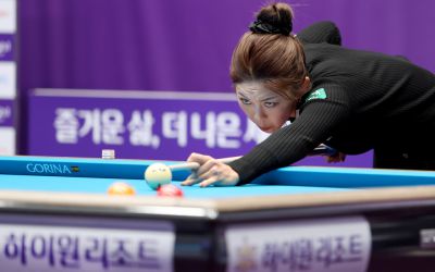 김가영, 한지은 꺾고 LPBA투어 27연승…하이원리조트 챔피언십 8강행 : ZUM 뉴스