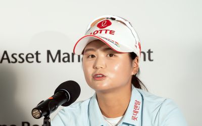 [Ms포토]최혜진 'KLPGA 오랜만에 출전해요' : ZUM 뉴스