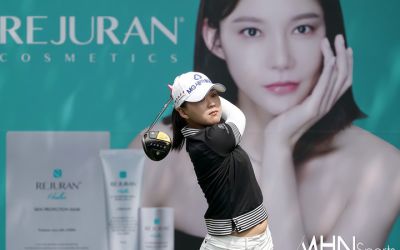 [mhn포토] 이제영, 파5 힘차게 날려요 : ZUM 뉴스