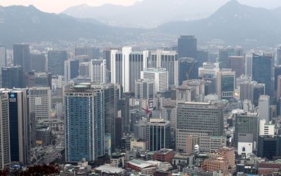 Korean Inc. sees 50% jump in fines in administrative penalties last year : ZUM 뉴스