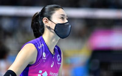 이게 김연경의 파워인가…흥국생명, KOVO컵 최고 시청률 TOP3 휩쓸었다 : ZUM 뉴스