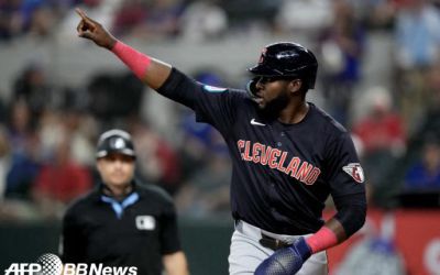 ‘빅리그 84경기’ 외야수 플로리알, KBO 한화행 : ZUM 뉴스
