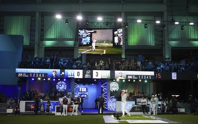 PGA 투어 이긴 TGL : ZUM 뉴스