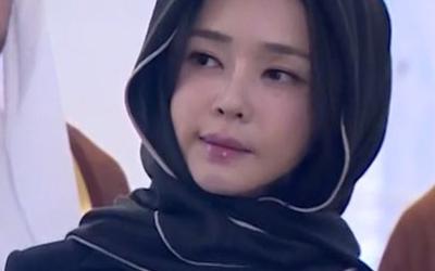 샤일라 썼다가, 군복 입었다가…김건희 여사 UAE 패션 눈길 : ZUM 뉴스