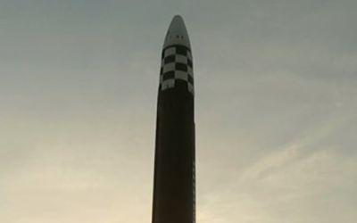 ICBM 발사 후 사흘 만에 또 미사일 발사…한ㆍ미ㆍ일 3각 협력 어깃장 : ZUM 뉴스