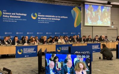 과기정통부, OECD 과기장관회의서 기술협력 추진기반 마련 : ZUM 뉴스