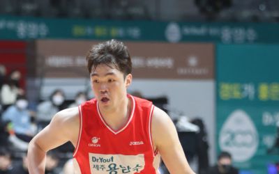 전주KCC, 'FA 최대어' 이승현-허웅 동시 영입 파격행보 : ZUM 뉴스