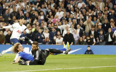 ‘해트트릭’ 손흥민, EPL 9월의 골 후보 8골 중 2골 노미네이트 : ZUM 뉴스