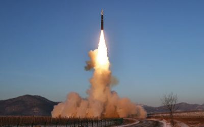 북한, 동해상 미사일 발사…ICBM 발사 후 27일만 : ZUM 뉴스