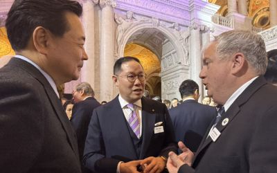 [포토]HS효성 조현상, 美APEC 대사와 협력 방안 논의 : ZUM 뉴스