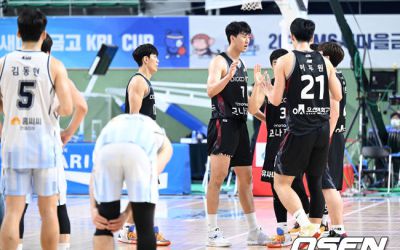 [사진]KT,'KCC 꺾고 조 1위 확정' : ZUM 뉴스