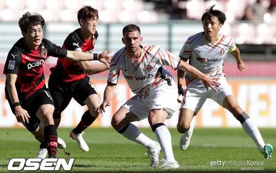 '포항과 ACL 8강전 금지약물' 나고야 FW, 4년간 출장 금지 : ZUM 뉴스