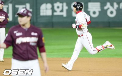 키움 대타 카드 성공→SSG도 대타 카드 적중…김강민 동점포 폭발 [KS1] : ZUM 뉴스