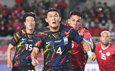 "김민재, 호날두-수아레스와 일대일 가능... 손흥민 최고" ESPN : ZUM 뉴스