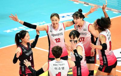 [사진]매섭게 추격하는 KGC인삼공사 : ZUM 뉴스