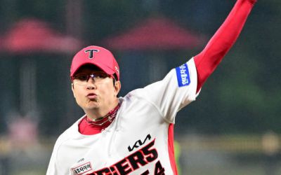 양현종 162승 달성, KBO 넘버2 됐다...KIA, LG에 6-3 설욕 [광주 리뷰] : ZUM 뉴스