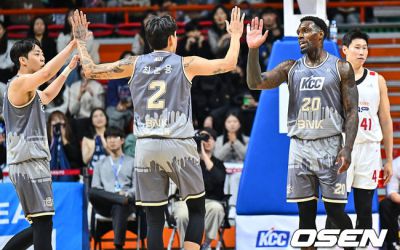 [사진] 최준용 선전에 분위기 업 KCC : ZUM 뉴스