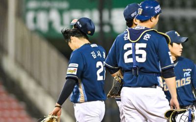 밀어내기 점수만 무려 6점이라니, KBO 최다 타이 불명예…50일 만에 NC-SSG전에서 또 나왔다 : ZUM 뉴스