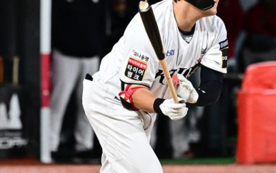 강)민호형 KS 못가게 막겠다” KT 가을돌풍 시발점 된 50억 거포, 3차전 4번타자 출격 [준PO3] : ZUM 뉴스