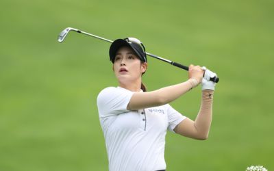 KLPGA 하이원 여자오픈 1R 4언더파 박결, 5년 만에 우승 기회 : ZUM 뉴스