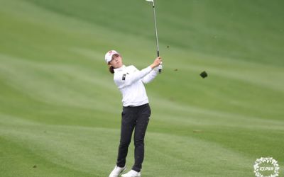 KLPGA '장타대결'에서 웃은 황유민, 2R 선두 도약 : ZUM 뉴스