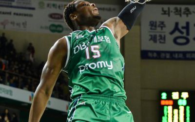 KBL 'MVP' 출신 디온테 버튼, '챔피언' KCC 유니폼 입는다 : ZUM 뉴스