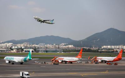 "여객기 가동 시간 줄인다" 했지만...방법 두고 골머리 앓는 LCC들 : ZUM 뉴스