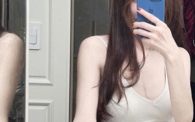 유깻잎, 가슴성형 후 완전 글래머..49kg 안 믿기는 한줌몸매 : ZUM 뉴스