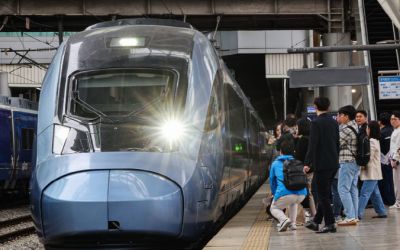 ‘KTX 청룡’ 호남선 ‘급행고속열차’ 운행…“용산-광주송정 1시 30분” : ZUM 뉴스