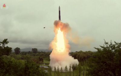 [속보] 북 "어제 ICBM 화성-18형 발사훈련...강력한 경고성 대응조치" : ZUM 뉴스