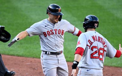 MLB 보스턴, 에르난데스와 138억 원에 1년 연장 계약 : ZUM 뉴스