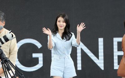 [27th BIFF] 이지은, '빛나는 미모에 영화의전당은 후끈' : ZUM 뉴스