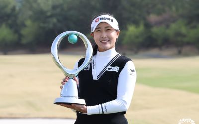 김민주, iM금융오픈서 생애 첫 우승 달성… 위믹스 포인트 ?5위 등극 [KLPGA] : ZUM 뉴스