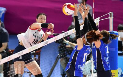 '권민지-유서연 폭발' GS칼텍스, IBK기업은행 셧아웃 완파 : ZUM 뉴스