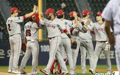 시즌 우승 가능성 커진 SSG·5강 유력해진 KIA…3위 싸움은 오리무중 : ZUM 뉴스