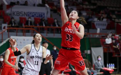 BNK 한엄지, 마이클 조던 같은 점프 : ZUM 뉴스