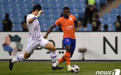 '박용우 풀타임' 알아인, ACL 8강 1차전서 호날두의 알나스르 제압 : ZUM 뉴스