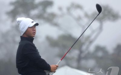 김주형, PGA 페블비치 프로암 3R 공동 4위 유지…역전 우승 도전 : ZUM 뉴스