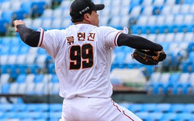 류현진·박동원, 25억원 올해 연봉 1위... KBO평균 1억5495만원 : ZUM 뉴스