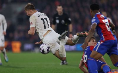 팰리스에 0-4 대패…맨유, 구단 역사상 EPL 최다 13패 : ZUM 뉴스