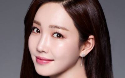 이유리, KBS2 ‘걸어서 환장 속으로’ MC 활약…박나래·규현과 호흡 : ZUM 뉴스