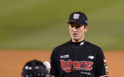 [KS5] 무너진 KT 고영표, 벼랑 탈출 실패…5회 못채우고 ‘4이닝 5실점’ 마무리 : ZUM 뉴스