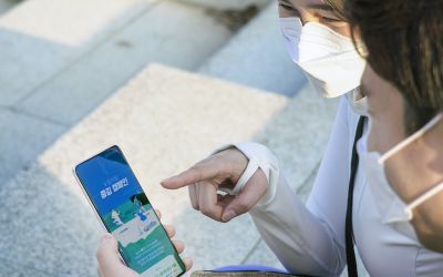 환경 보호 나선다…SKT, V컬리링 '줍깅' 캠페인 진행 : ZUM 뉴스