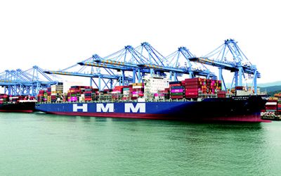 현대상선 "4월부터 HMM으로 새롭게 출발" : ZUM 뉴스