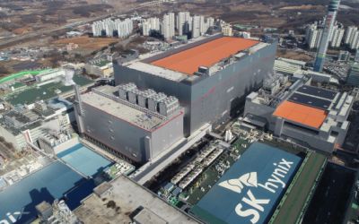 SK하이닉스 "성능 20~30배 높인 HBM 개발할 것" : ZUM 뉴스