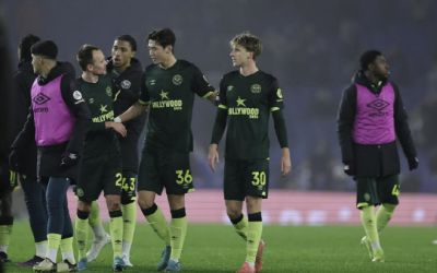 스무살 김지수, 한국인 최연소 EPL 데뷔…정통 센터백 최초 : ZUM 뉴스