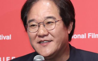 [29회 BIFF] '전,란' 김상만 감독 "스승 박찬욱 감독, 제작·각본·편집 전방위 도움" : ZUM 뉴스