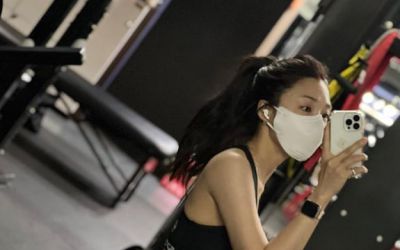 정은지, 163cm·47kg 맞나? 점점 더 개미허리…"김신영 건강하길" [TEN★] : ZUM 뉴스