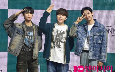 [TEN포토]B1A4 '2년 2개월만에 컴백' : ZUM 뉴스
